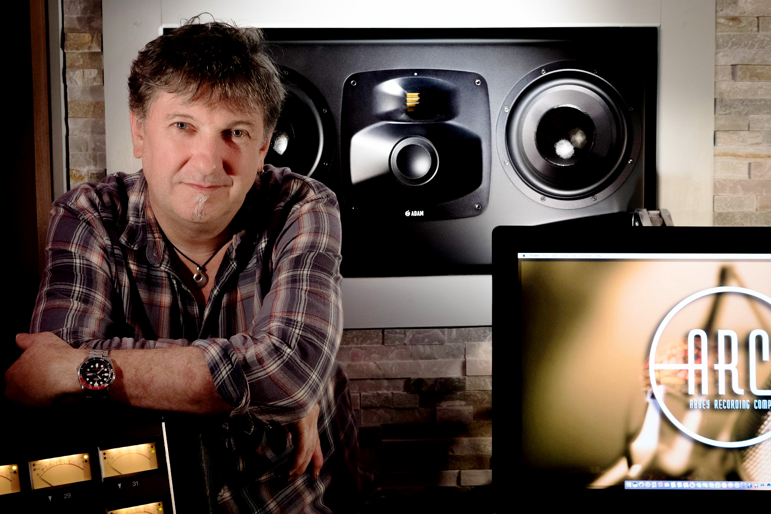 ADAM Audio - Mark Tucker为ARC录音室配备ADAM Audio产品